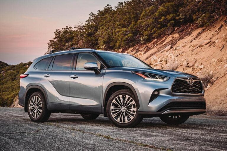 Oferta de carros y guagua Toyota en Puerto Rico